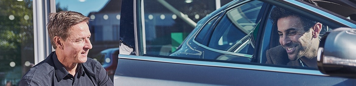 Is it illegal to drive without a wing mirror?